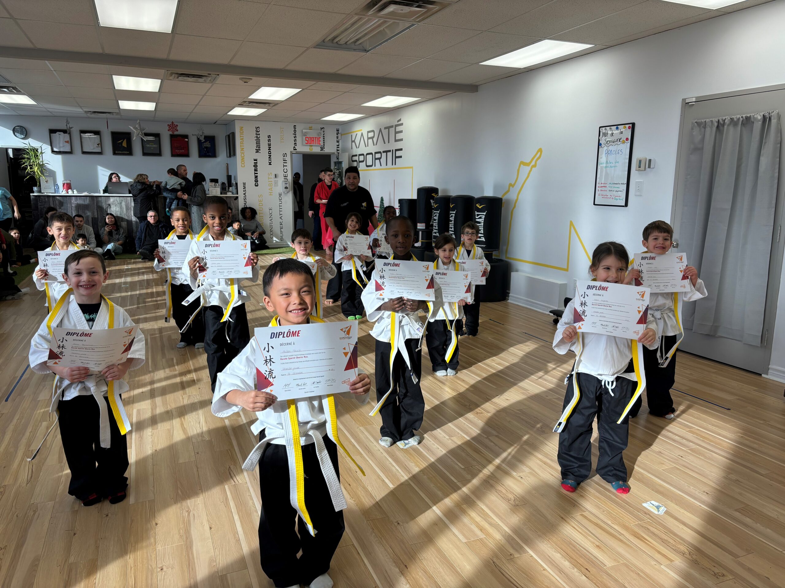 Cours de karaté - École Marie-Clarac